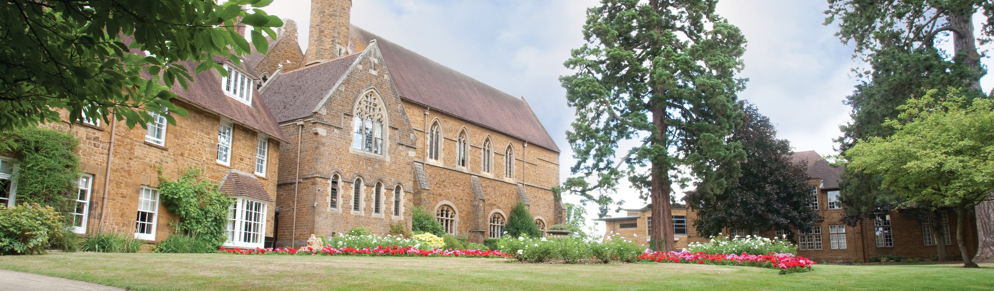 Bloxham school (Oxford, United Kingdom) - apply, prices, reviews | Smapse