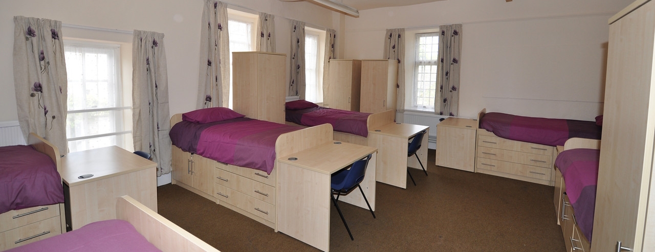 The Berford School Oxford (Burford, United Kingdom) - apply for a camp ...