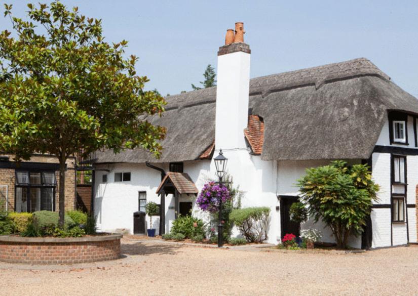 TASIS the American International School in England (near London, United ...