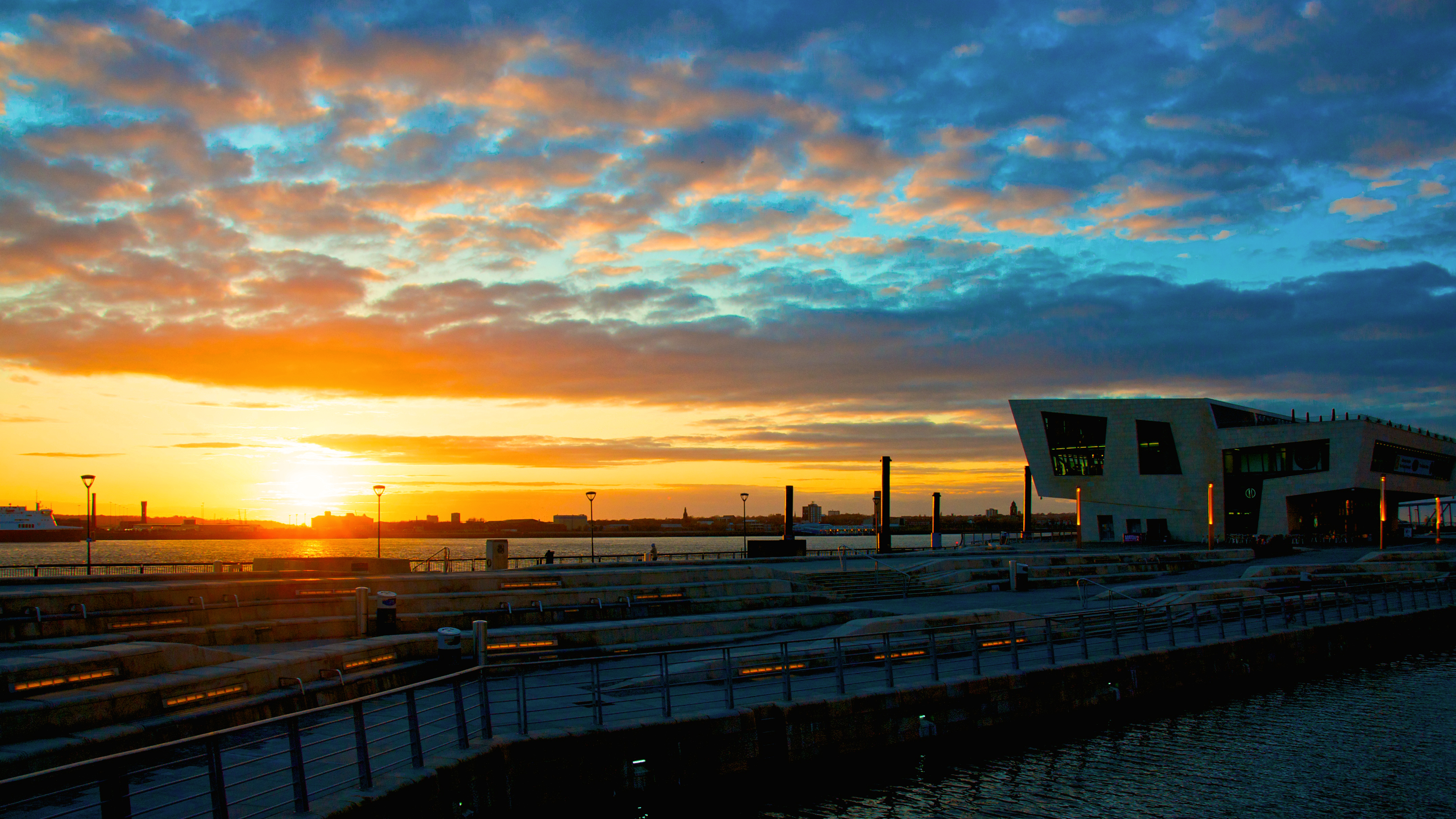 The University of Liverpool (Liverpool, United Kingdom) - apply, prices ...