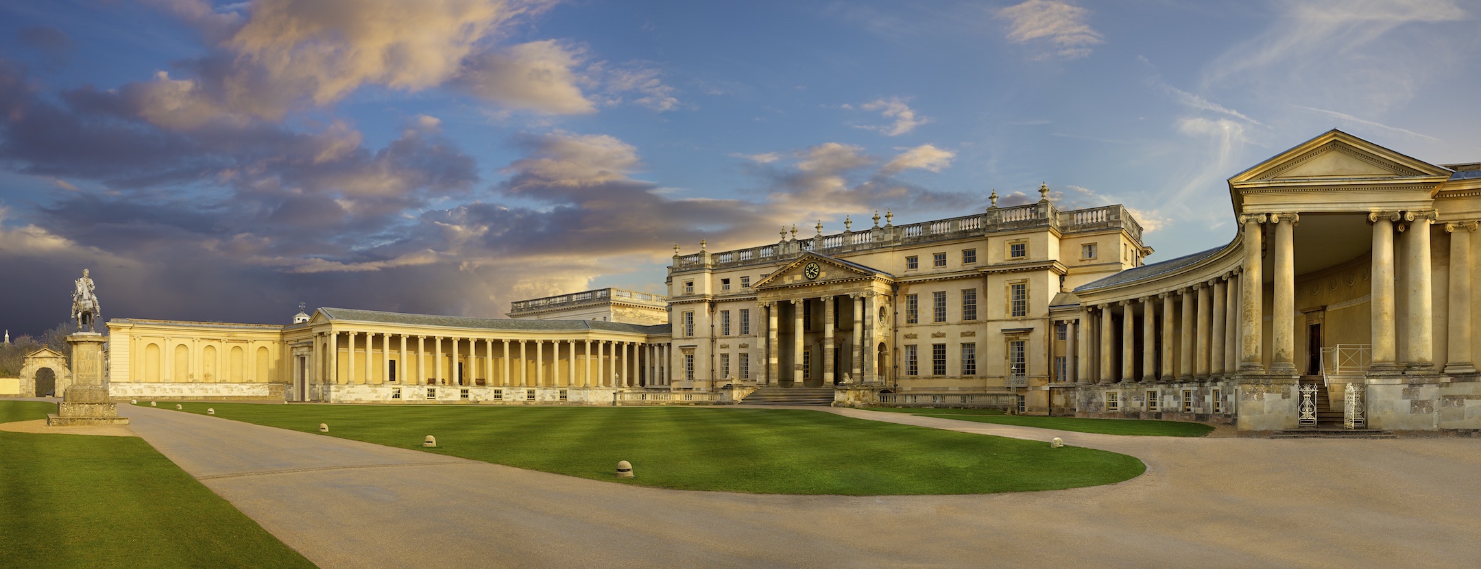 Stowe Boarding School UK (near London, United Kingdom) - apply, prices ...