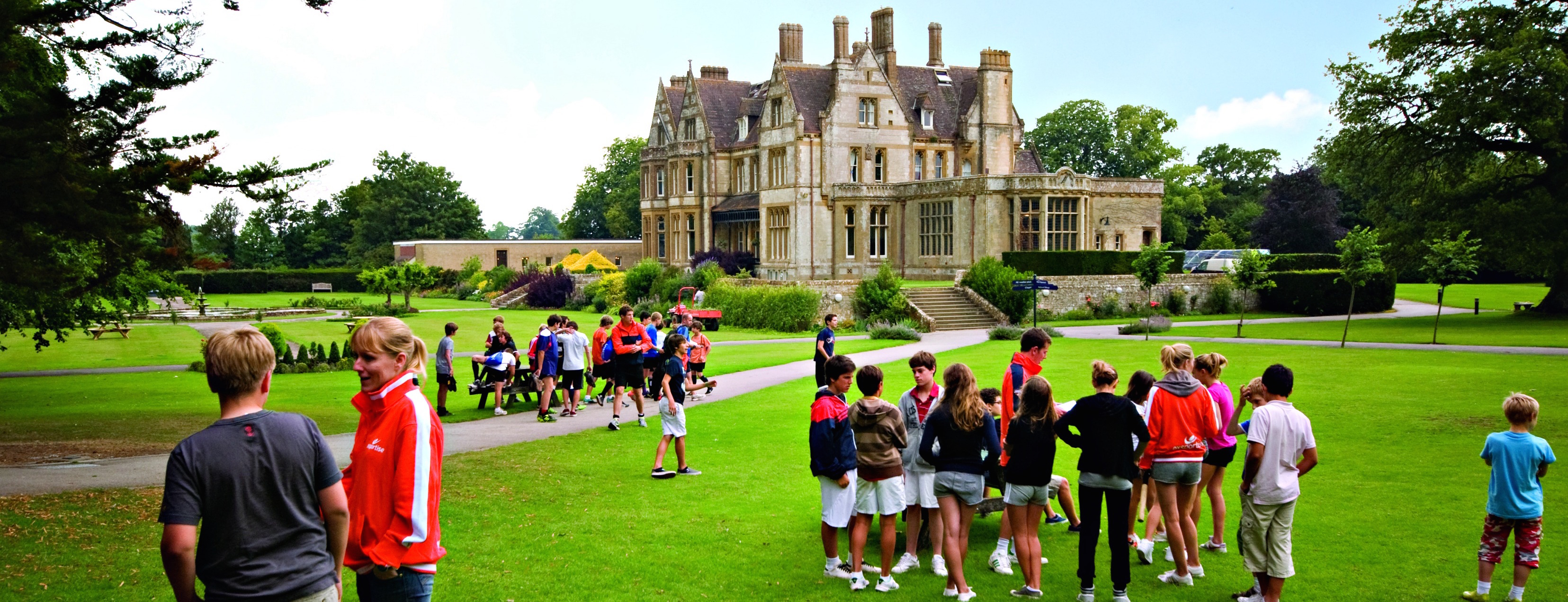 Clayesmore school (Dorset, United Kingdom) - apply, prices, reviews ...