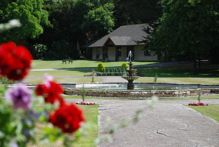 Clayesmore school (Dorset, United Kingdom) - apply, prices, reviews ...