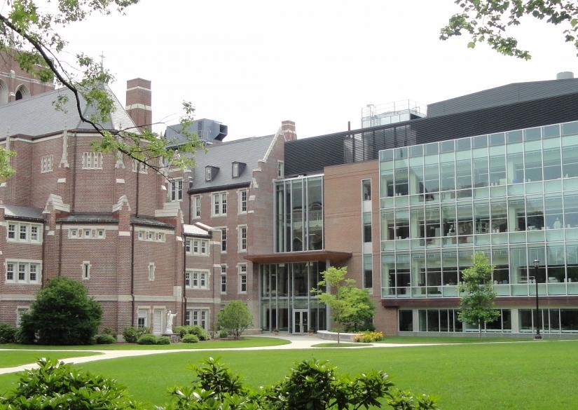 Emmanuel College Summer Camp (Boston, Massachusetts, USA)