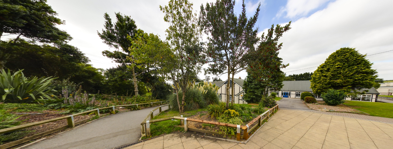 Summer Camp PGL Osmington Bay (Dorset, United Kingdom) - apply for a ...