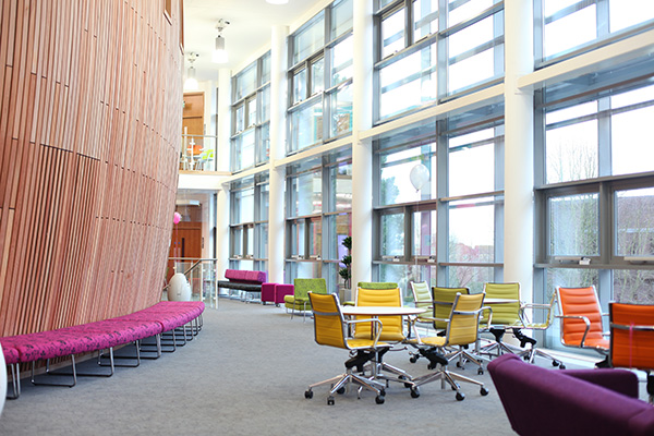 INTO University of Exeter (Exeter, United Kingdom) - apply, prices ...