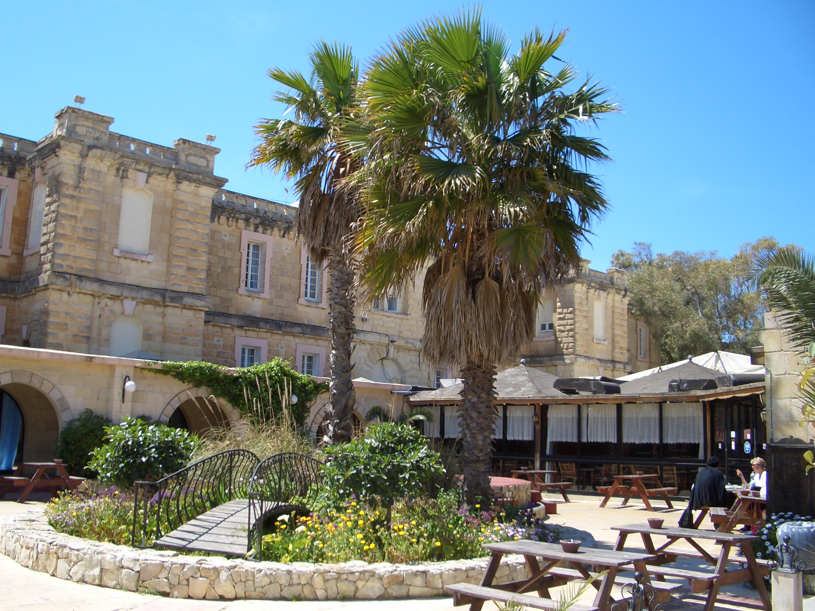Sprachcaffe Malta Language School (St. Julian, Malta) - apply for a ...