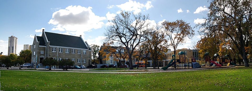 Balmoral Hall School (Winnipeg, Manitoba, Canada) - apply, prices ...