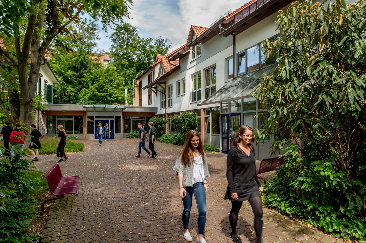 Private Kurpfalz-Internat (Frankfurt, Germany) - apply, prices, reviews ...