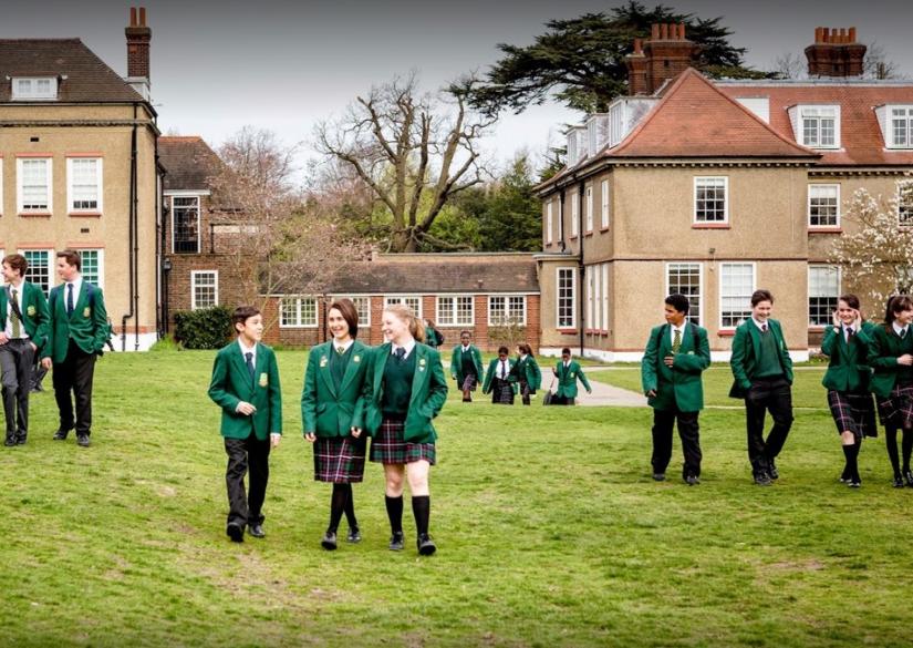 Farringtons School (Portsmouth, United Kingdom)