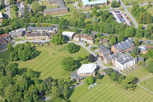 Leighton Park School (Reading, United Kingdom) - apply, prices, reviews ...