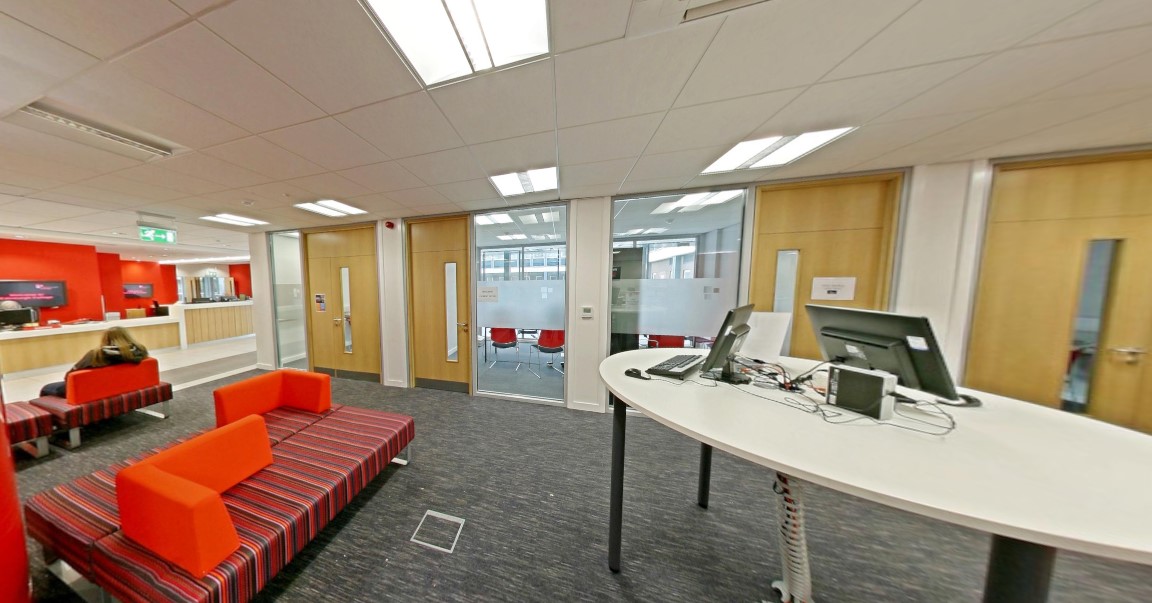 Edinburgh College (Edinburgh, Scotland) - apply, prices, reviews | Smapse