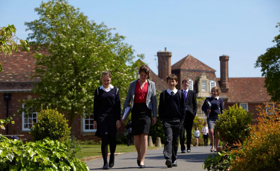 Lord Wandsworth College Etherton Education Guilford United Kingdom lord-wandsworth-college-etherton-education-guilford-united-kingdom