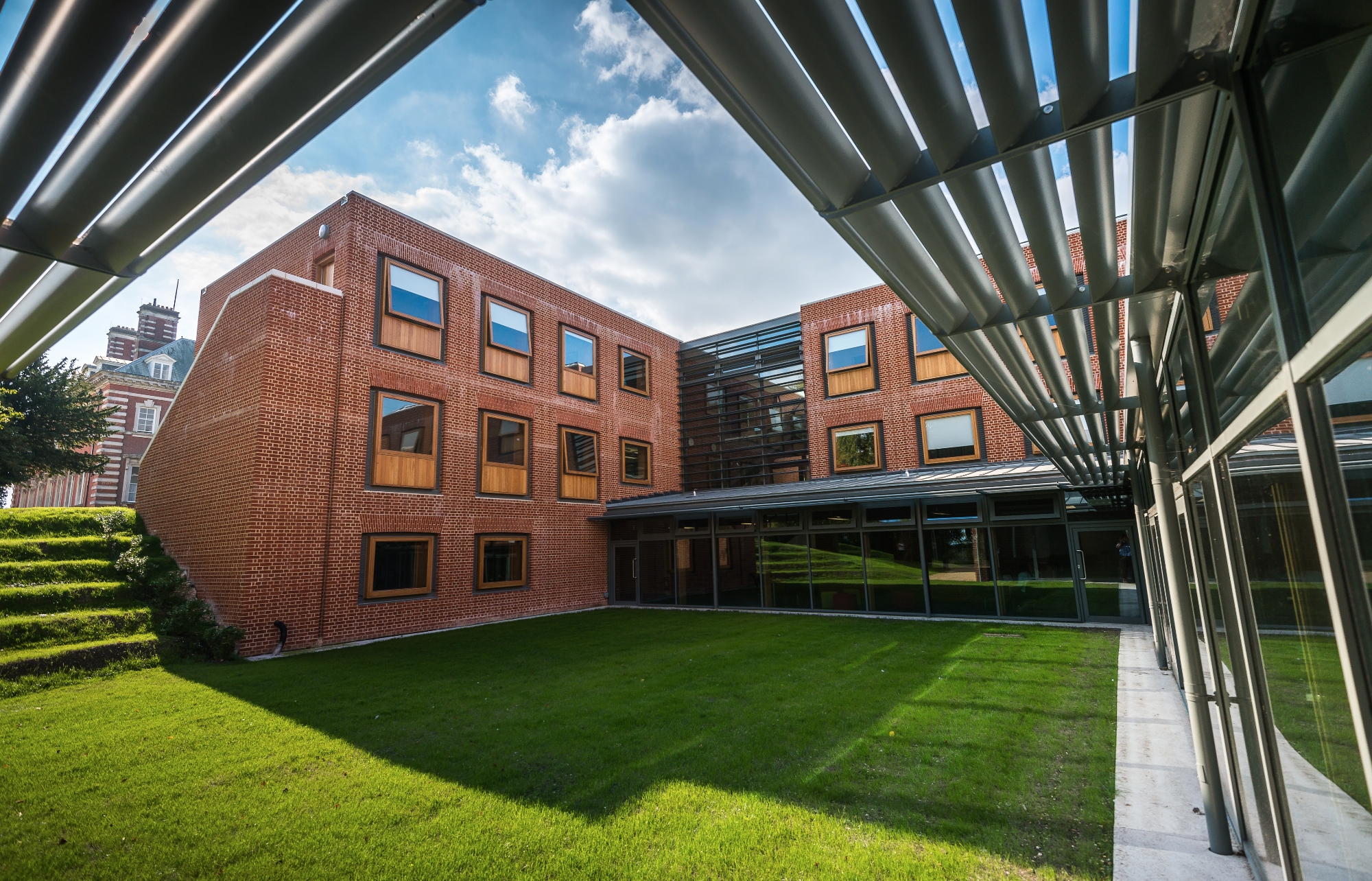 Bryanston Private School (Bournemouth, United Kingdom) - apply, prices ...