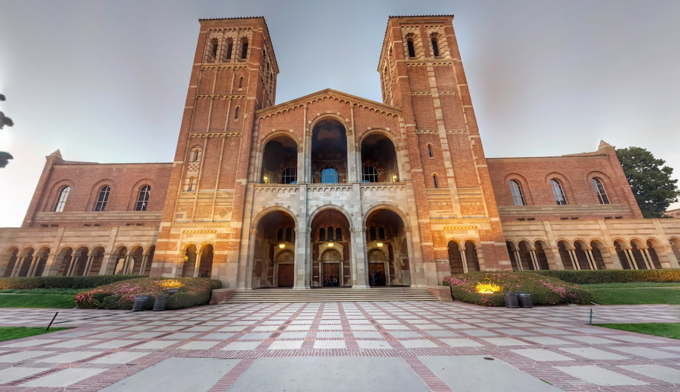 UCLA-University of California Summer Camp (Los Angeles, California, USA ...