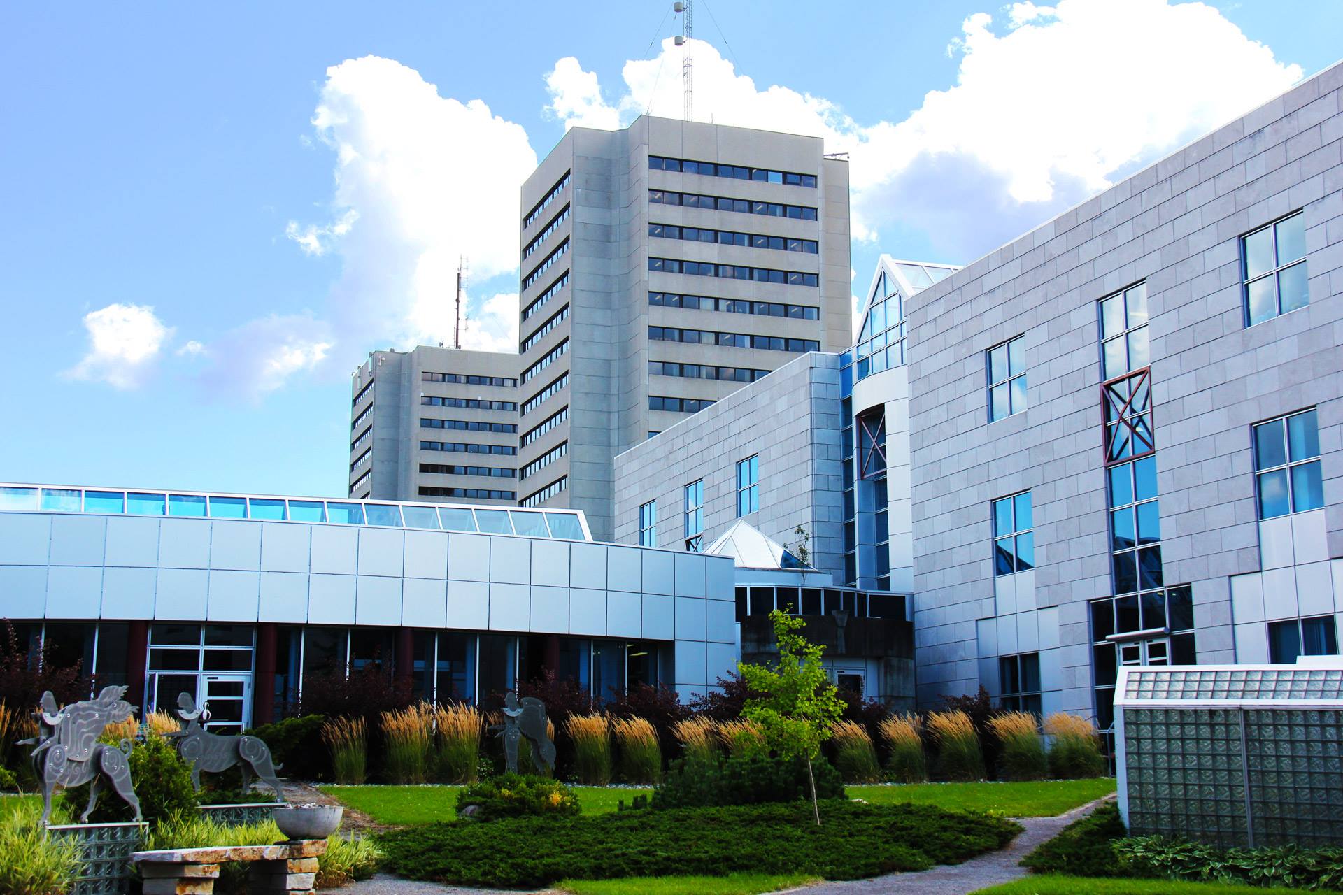 Laval University (UL) (Quebec City, Canada) - apply, prices, reviews ...