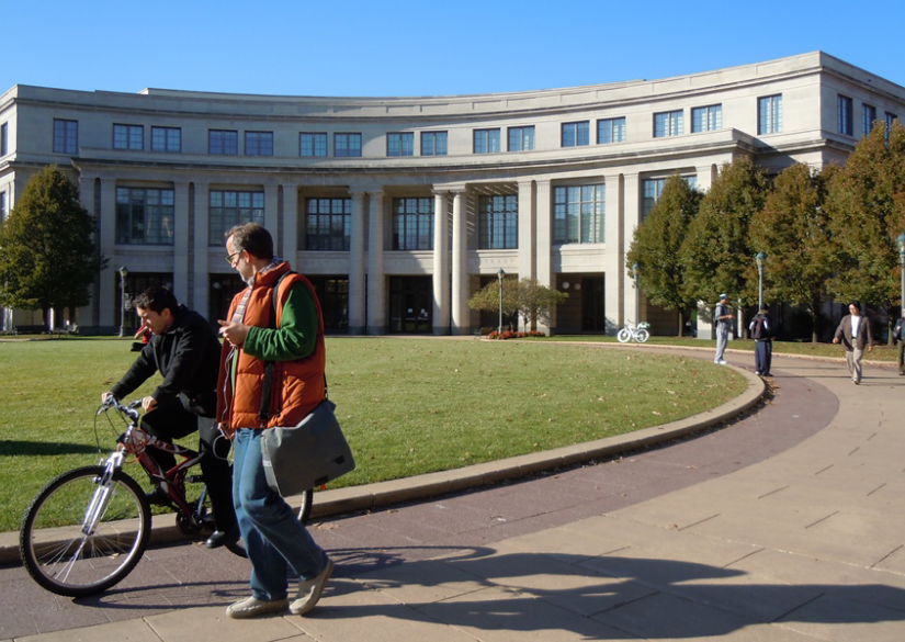 Case Western Reserve University — CWRU (Cleveland, USA)