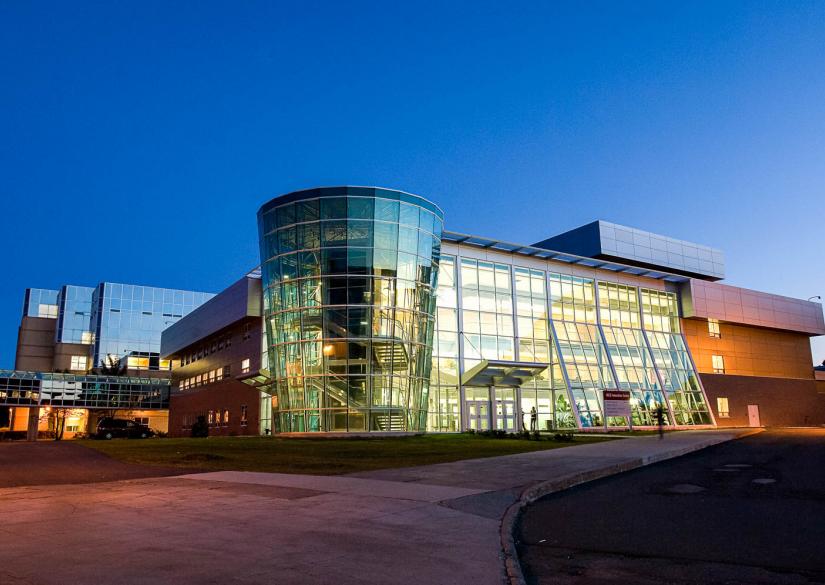Memorial University of Newfoundland (MUN) (St. John's, Canada)