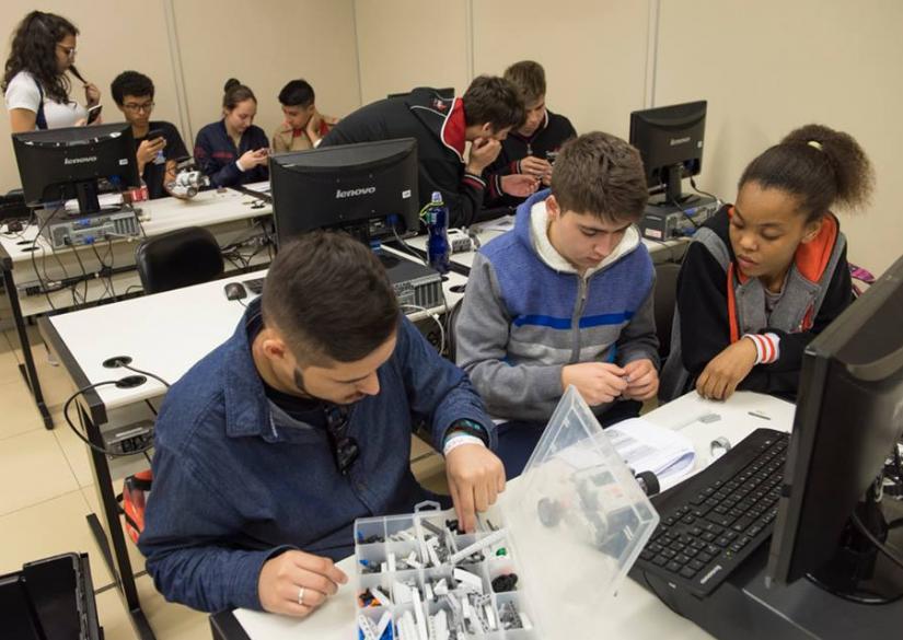 Pontificia Universidade Católica do Rio Grande do Sul PUCRS (PUCRS ...