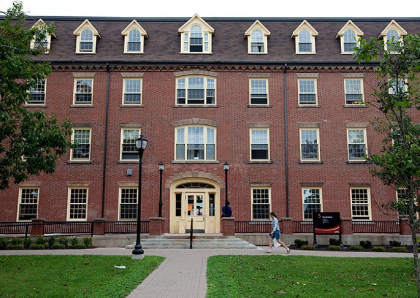 University of Prince Edward Island (UPEI) (Charlottetown, Canada)