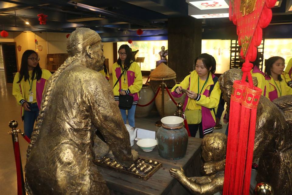 Huaqiao University (Xiamen, China) - apply, prices, reviews | Smapse