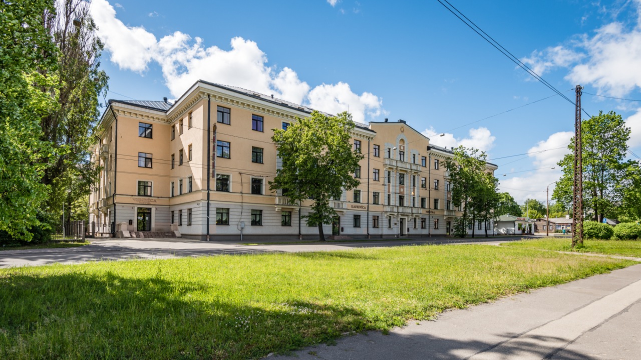 Transport and telecommunication institute - TSI University of Applied ...