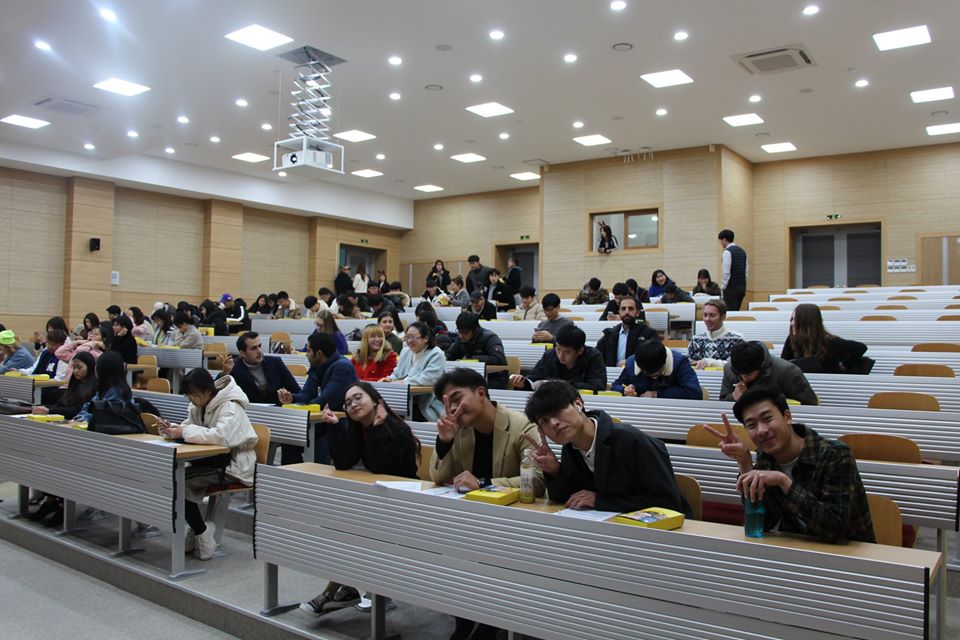 Changwon National University (Changwon, South Korea) - apply, prices ...