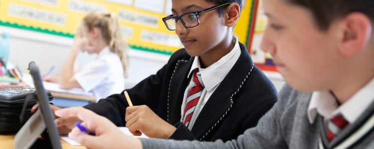 Downsend School (near London, United Kingdom) - apply, prices, reviews ...