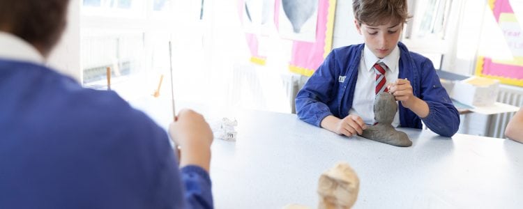 Downsend School (near London, United Kingdom) - apply, prices, reviews ...