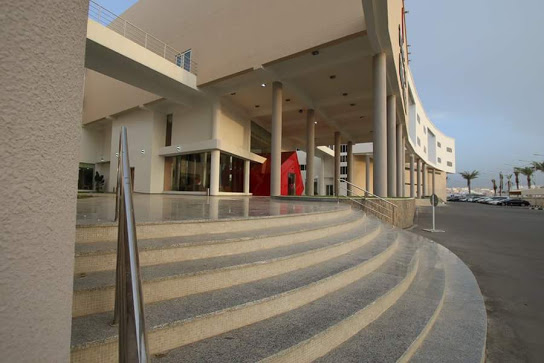 Gulf College (Muscat, Oman) - apply, prices, reviews | Smapse