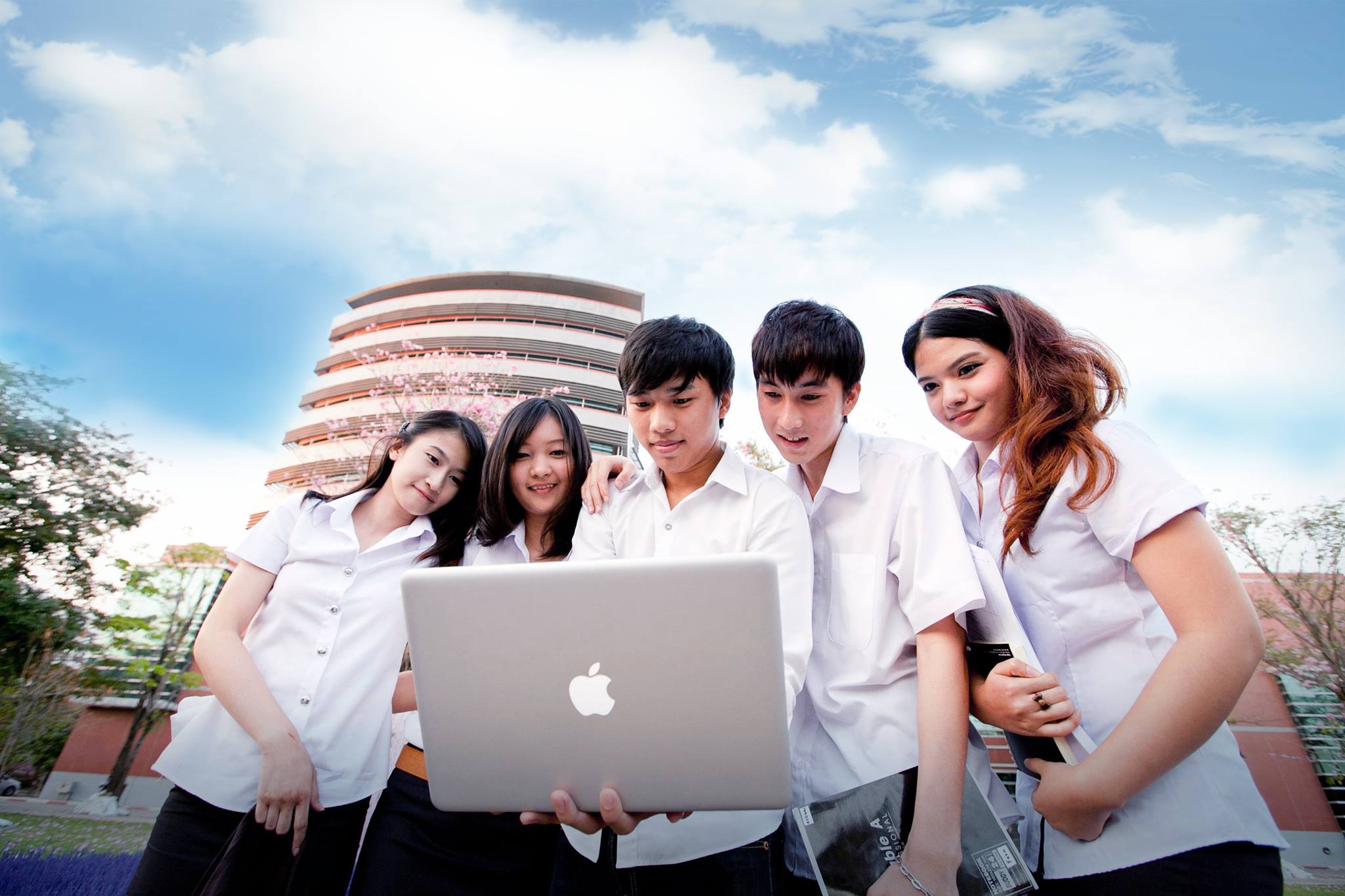 Rangsit University (Bangkok, Thailand) - apply, prices, reviews | Smapse