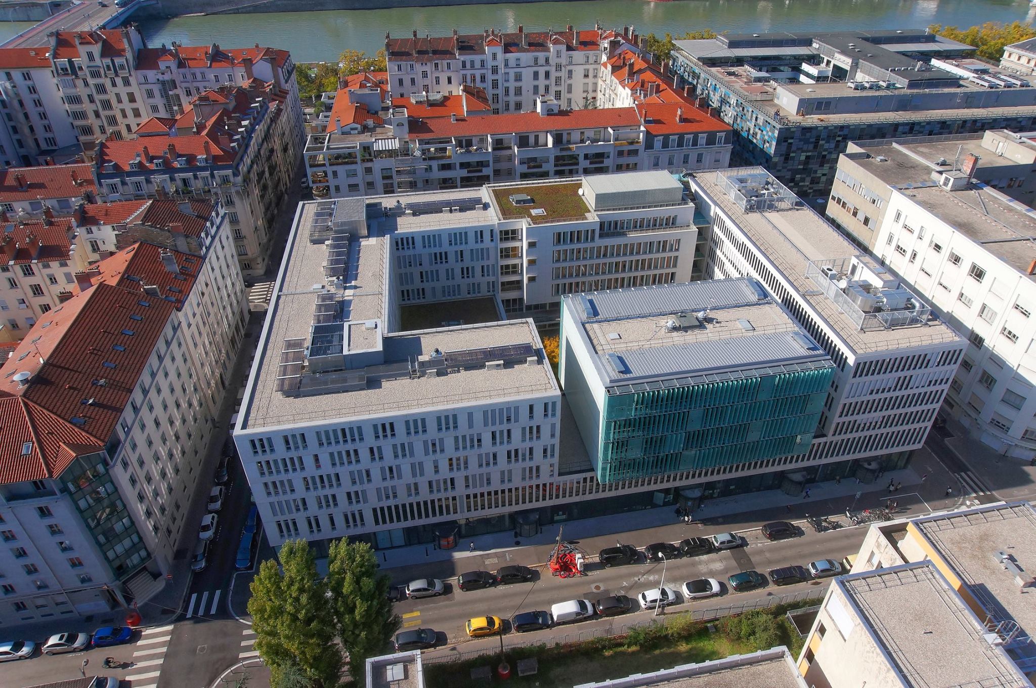 University of Lyon (Lyon, France) - apply, prices, reviews | Smapse