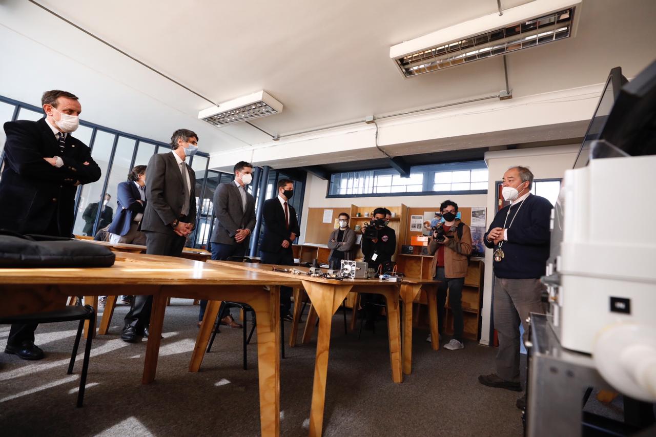 Pontificia Universidad Católica de Chile (Catholic University of Chile ...