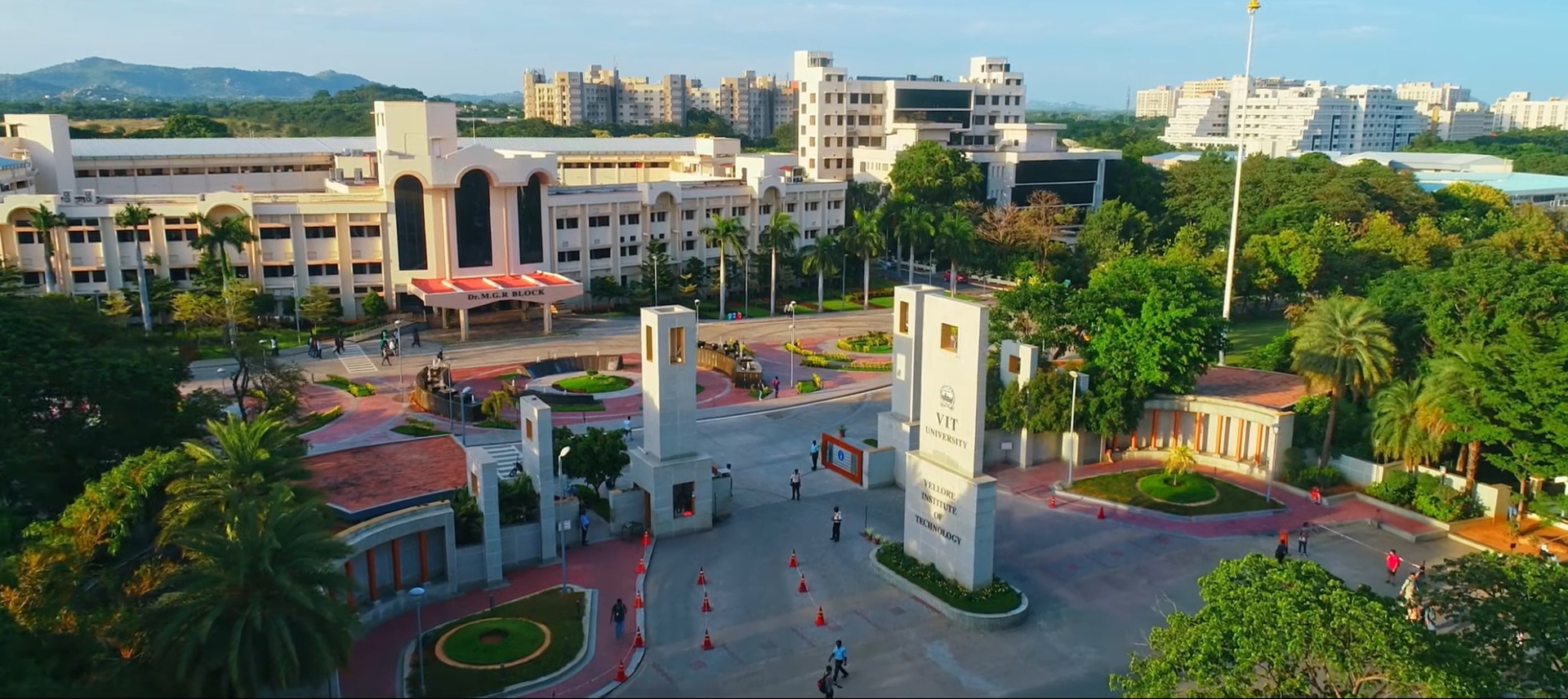 Vellore Institute of Technology (Chennai, India) - apply, prices, reviews | Smapse