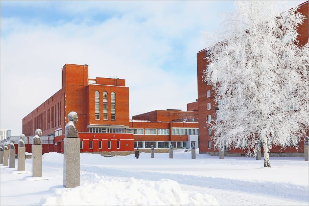 St. Petersburg Humanitarian University of Trade Unions, SPbSUE (St ...