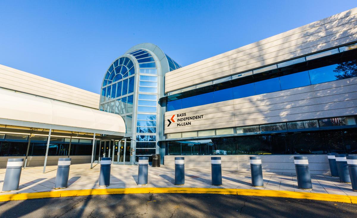 BASIS Independent McLean Private School (Washington, USA)