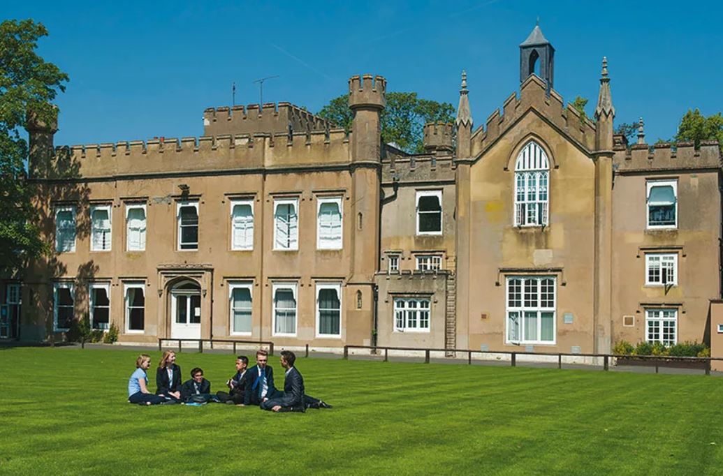 Ewell Castle School (near London, United Kingdom)